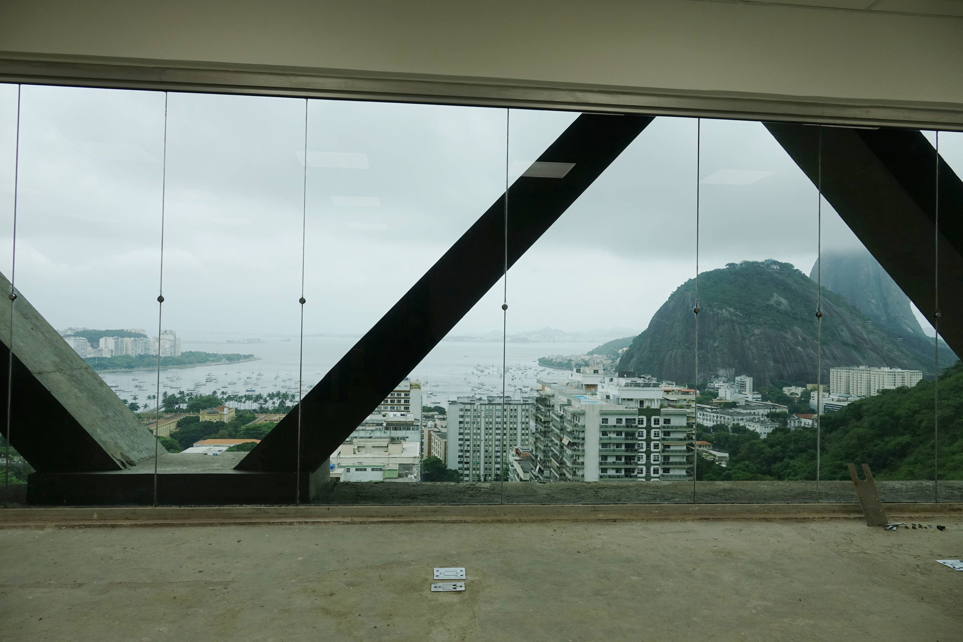 Delta Imobiliária Edifício Torre do Rio Sul - Comercial - Andares e ...