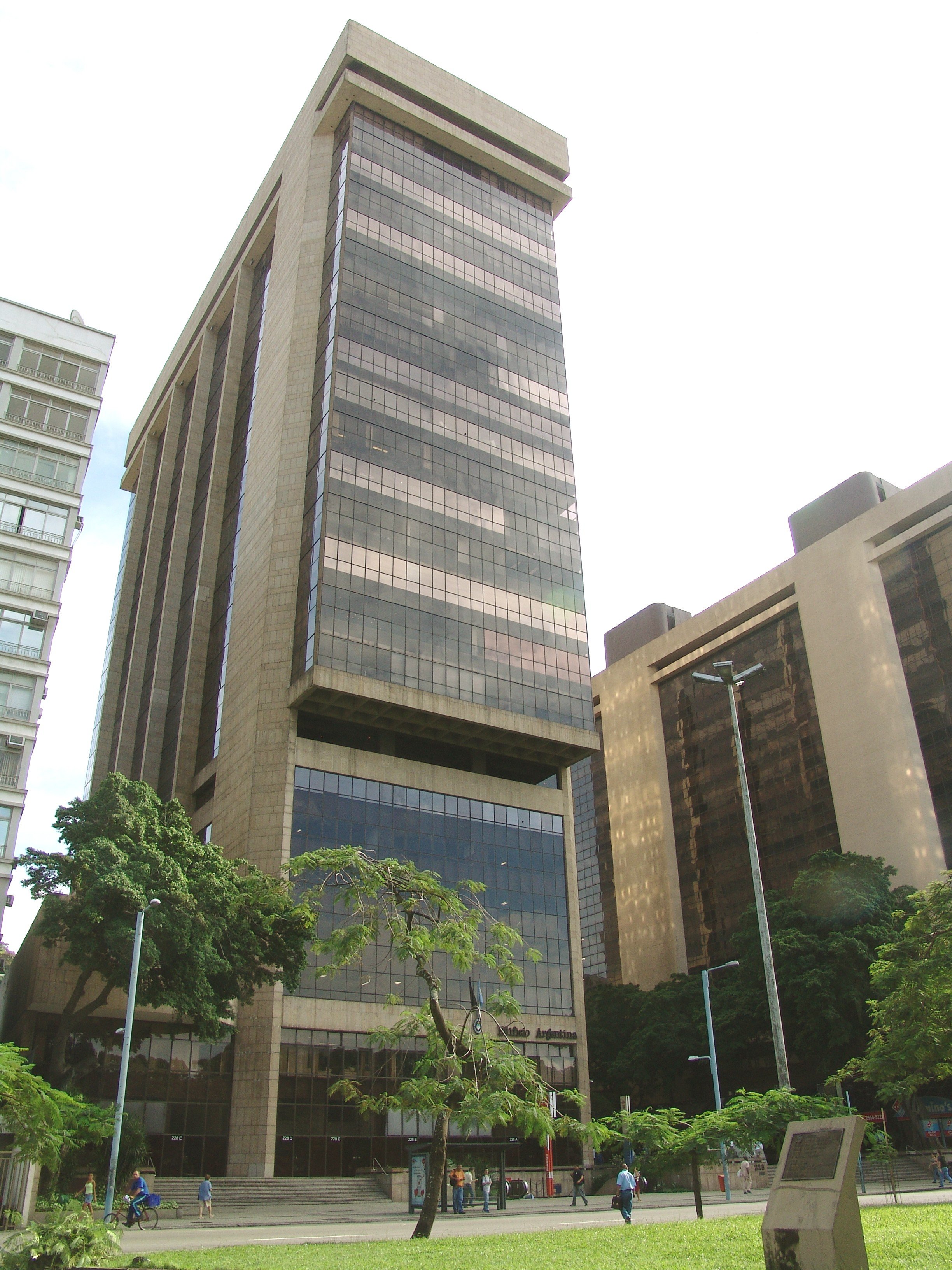 Delta Imobiliária Centro Empresarial Rio - Ed. Argentina - Comercial ...